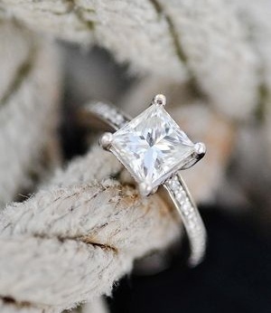 The 7 Best Diamond Shapes For An Engagement Ring – Long's Jewelers